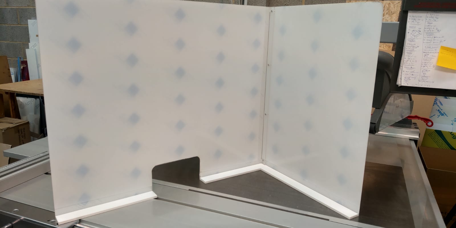 Acrylic Protector Screen/Sneeze Guard Screen